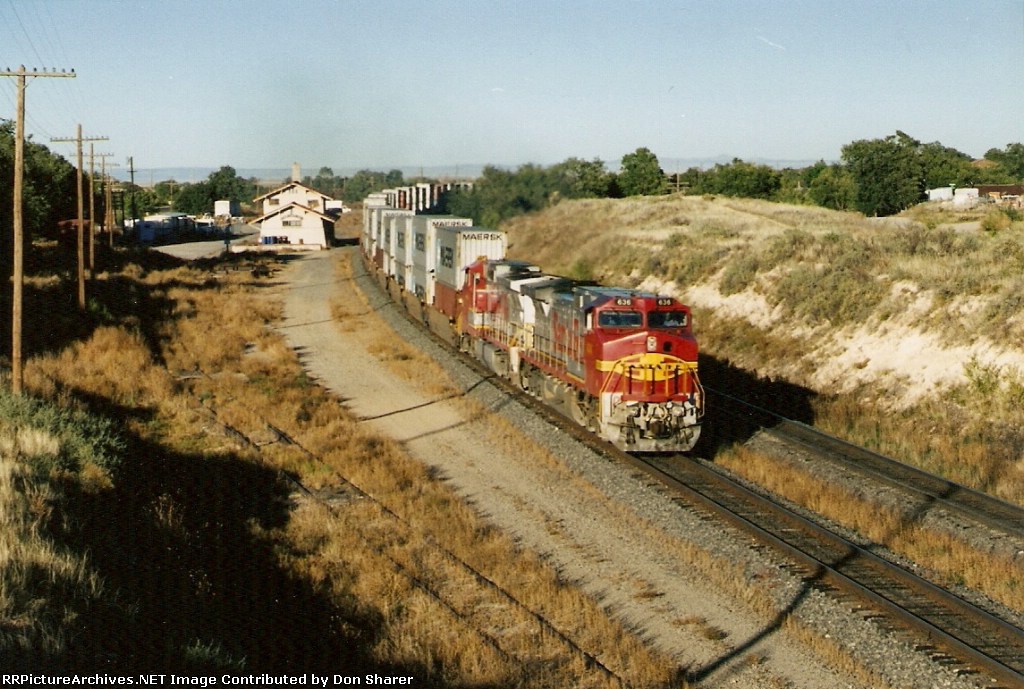 ATSF 636 West